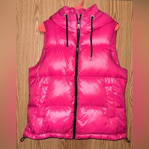 INTL Details | Jackets & Coats | Intl Details Hooded Down Puffer Vest ...